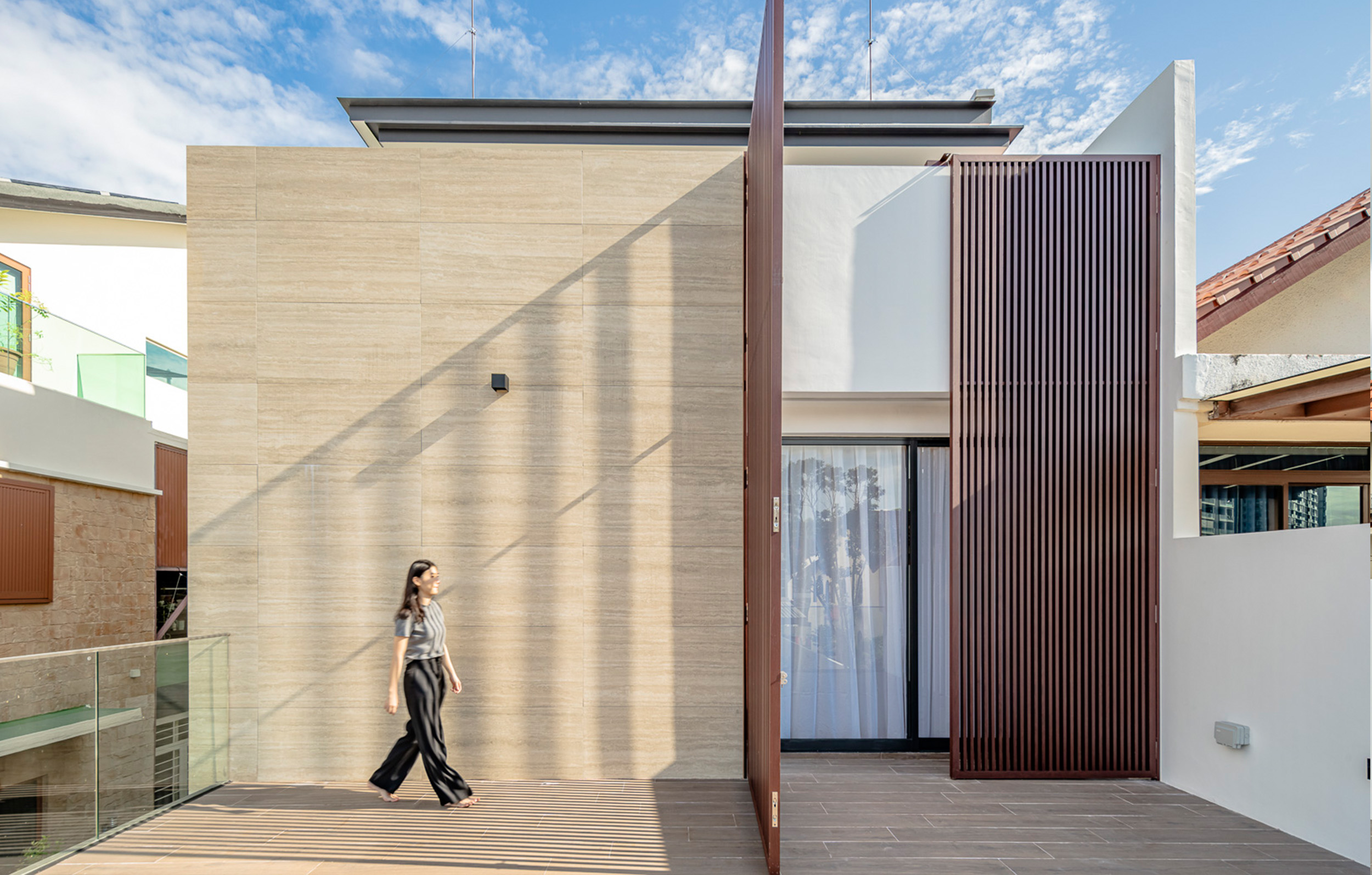 PIVOT HOUSE | ADX Architects